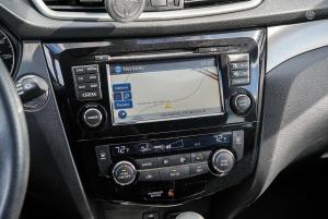 Grey Nissan X-Trail 2015 in Kaunas, with an engine capacity of 2.49 L and mileage of 128 thousand km for 9750 €, photo 17 on AUTOMOTO.COM.LV