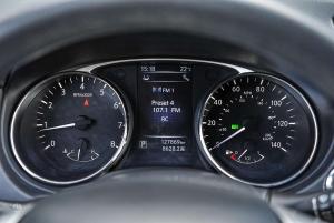 Grey Nissan X-Trail 2015 in Kaunas, with an engine capacity of 2.49 L and mileage of 128 thousand km for 9750 €, photo 21 on AUTOMOTO.COM.LV