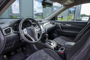 Grey Nissan X-Trail 2015 in Kaunas, with an engine capacity of 2.49 L and mileage of 128 thousand km for 9750 €, photo 24 on AUTOMOTO.COM.LV