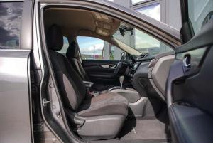Grey Nissan X-Trail 2015 in Kaunas, with an engine capacity of 2.49 L and mileage of 128 thousand km for 9750 €, photo 35 on AUTOMOTO.COM.LV