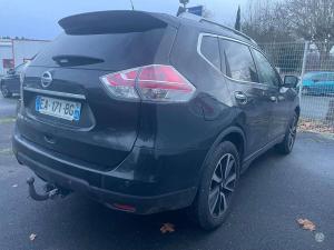Pelēks Nissan X-Trail 2016 Viļņa, ar dzinēja tilpumu 1.60 L un nobraukumu 210 tūkst. km par 7700 €, foto 2 vietnē AUTOMOTO.COM.LV