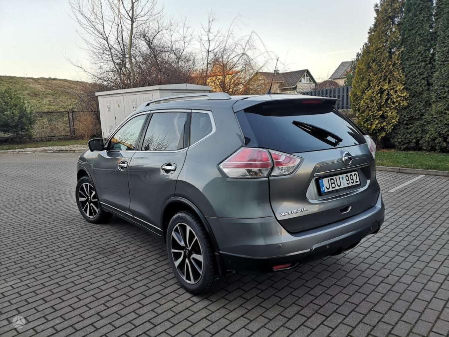 Pelēks Nissan X-Trail 2016 Klaipėda, ar dzinēja tilpumu 1.60 L un nobraukumu 495 tūkst. km par 5500 €, foto 5 vietnē AUTOMOTO.COM.LV