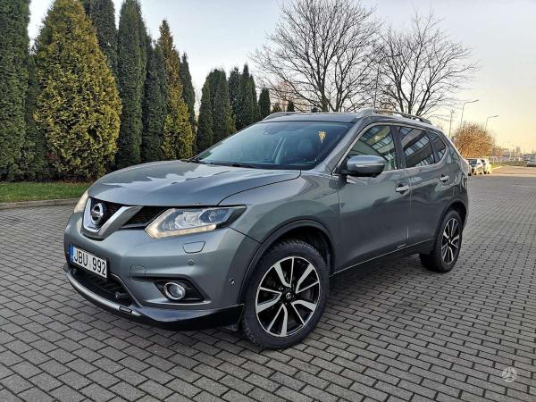 Grey Nissan X-Trail 2016 in Klaipeda, with an engine capacity of 1.60 L and mileage of 495 thousand km for 5500 €, photo 6 on AUTOMOTO.COM.LV