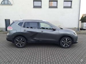 Pelēks Nissan X-Trail 2016 Klaipėda, ar dzinēja tilpumu 1.60 L un nobraukumu 495 tūkst. km par 5500 €, foto 9 vietnē AUTOMOTO.COM.LV