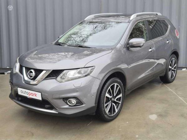 Grey Nissan X-Trail 2016 in Vilnius, with an engine capacity of 1.60 L and mileage of 162 thousand km for 10999 €, photo 1 on AUTOMOTO.COM.LV