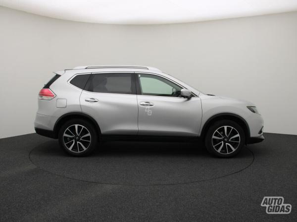 Pelēks Nissan X-Trail 2016 Viļņa, ar dzinēja tilpumu 1.60 L un nobraukumu 135 tūkst. km par 12399 €, foto 9 vietnē AUTOMOTO.COM.LV