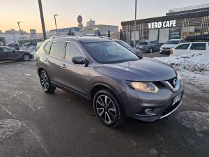Pelēks Nissan X-Trail 2016 Kauņa, ar dzinēja tilpumu 1.60 L un nobraukumu 113 tūkst. km par 9900 €, foto  vietnē AUTOMOTO.COM.LV