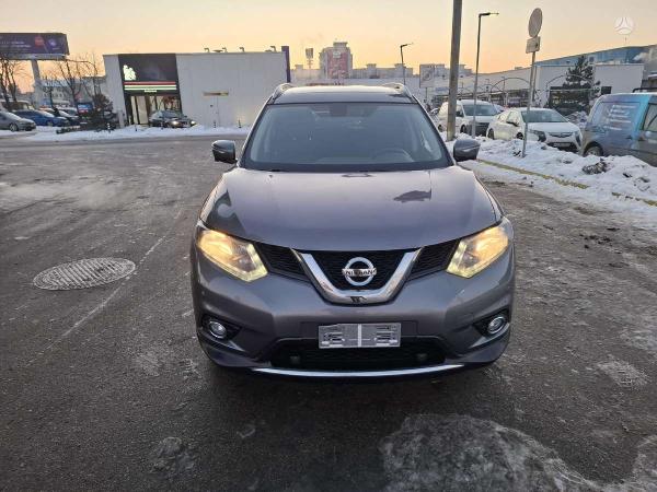 Grey Nissan X-Trail 2016 in Kaunas, with an engine capacity of 1.60 L and mileage of 113 thousand km for 9900 €, photo 2 on AUTOMOTO.COM.LV