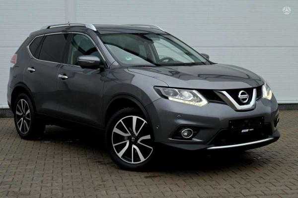 Grey Nissan X-Trail 2016 in Kretinga, with an engine capacity of 1.60 L and mileage of 202 thousand km for 11350 €, photo 1 on AUTOMOTO.COM.LV