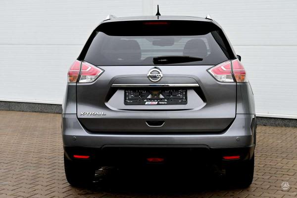 Grey Nissan X-Trail 2016 in Kretinga, with an engine capacity of 1.60 L and mileage of 202 thousand km for 11350 €, photo 9 on AUTOMOTO.COM.LV