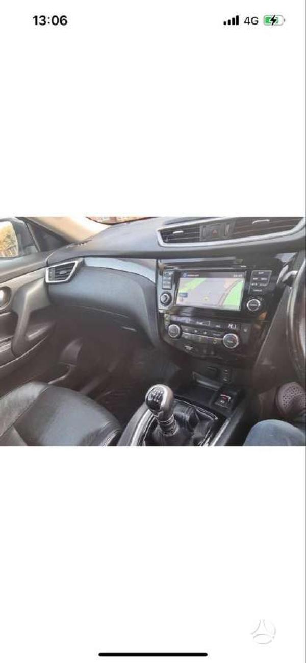 Grey Nissan X-Trail 2016 in Raseiniai, with an engine capacity of 1.60 L and mileage of 230 thousand km for 3900 €, photo 6 on AUTOMOTO.COM.LV