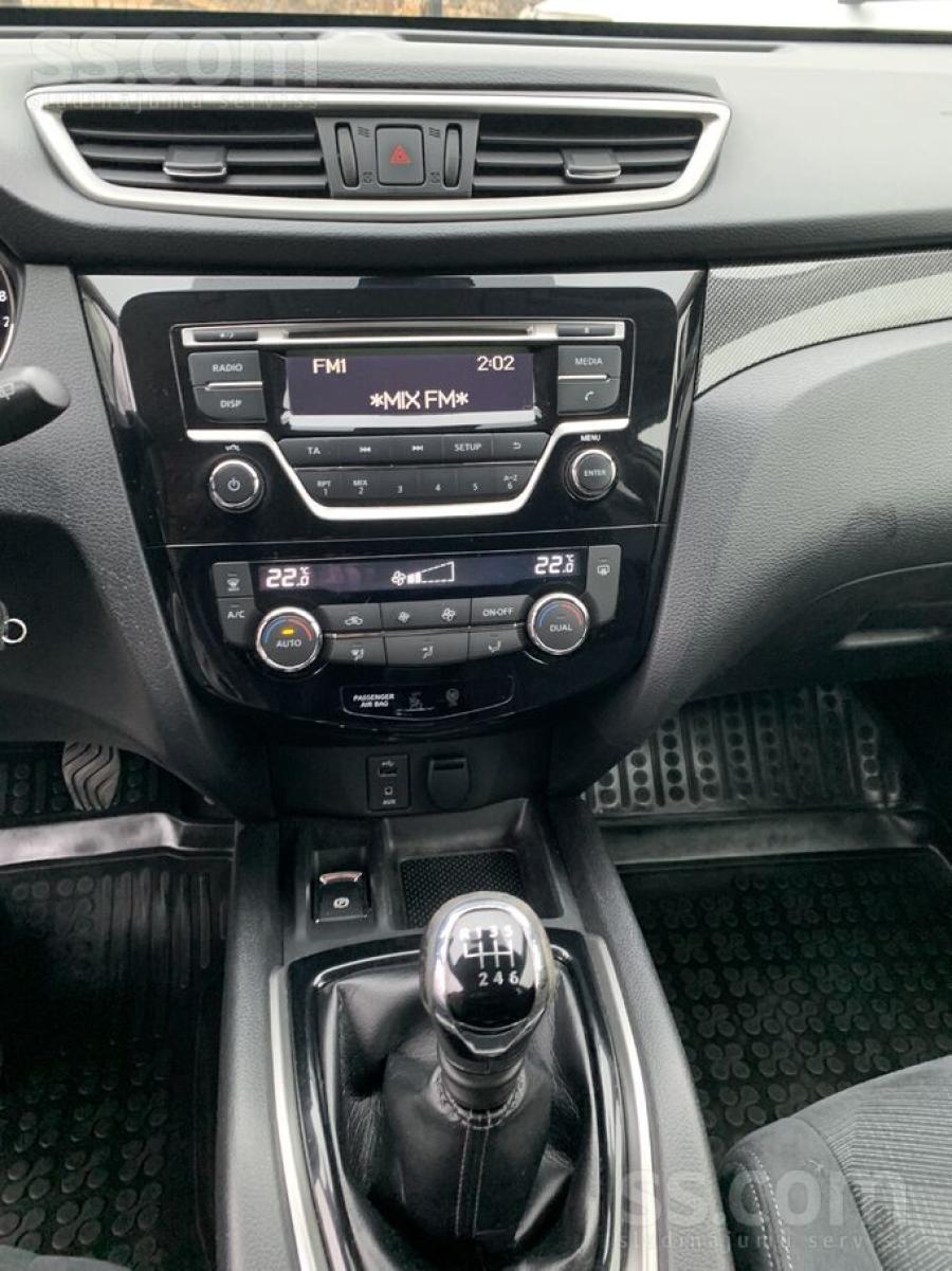 Pelēks Nissan X-Trail 2016 Rīga, ar dzinēja tilpumu 1.60 L un nobraukumu 179 tūkst. km par 8500 €, foto 11 vietnē AUTOMOTO.COM.LV