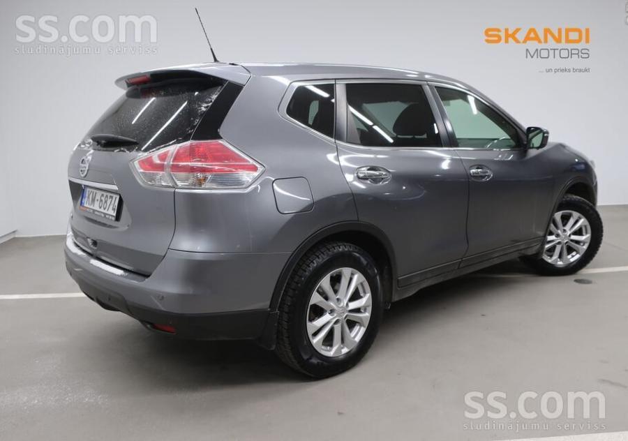 Pelēks Nissan X-Trail 2016 Rīga, ar dzinēja tilpumu 1.60 L un nobraukumu 293 tūkst. km par 7490 €, foto 4 vietnē AUTOMOTO.COM.LV