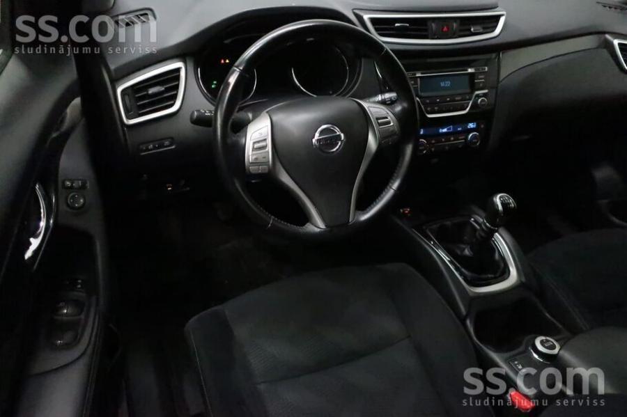Pelēks Nissan X-Trail 2016 Rīga, ar dzinēja tilpumu 1.60 L un nobraukumu 293 tūkst. km par 7490 €, foto 6 vietnē AUTOMOTO.COM.LV