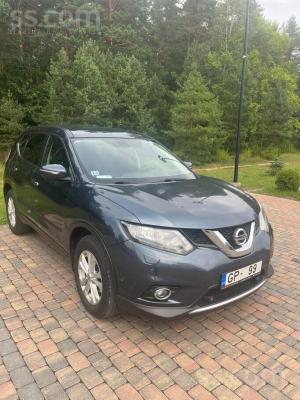 Grey Nissan X-Trail 2016 in Riga, with an engine capacity of 1.60 L and mileage of 175 thousand km for 9800 €, photo  on AUTOMOTO.COM.LV