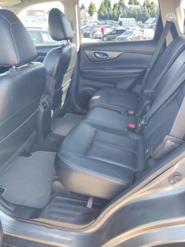 Grey Nissan X-Trail 2016 in Utena, with an engine capacity of 1.60 L and mileage of 127 thousand km for 8750 €, photo 9 on AUTOMOTO.COM.LV