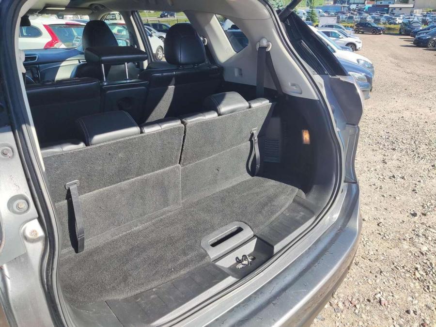 Pelēks Nissan X-Trail 2016 Utena, ar dzinēja tilpumu 1.60 L un nobraukumu 127 tūkst. km par 8750 €, foto 12 vietnē AUTOMOTO.COM.LV