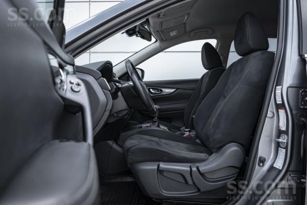 Grey Nissan X-Trail 2016 in Riga, with an engine capacity of 1.60 L and mileage of 156 thousand km for 9995 €, photo 9 on AUTOMOTO.COM.LV