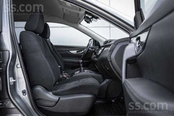 Grey Nissan X-Trail 2016 in Riga, with an engine capacity of 1.60 L and mileage of 156 thousand km for 9995 €, photo 10 on AUTOMOTO.COM.LV