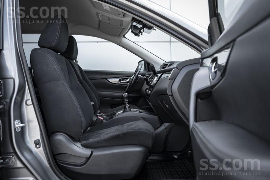Pelēks Nissan X-Trail 2016 Rīga, ar dzinēja tilpumu 1.60 L un nobraukumu 156 tūkst. km par 9995 €, foto 11 vietnē AUTOMOTO.COM.LV