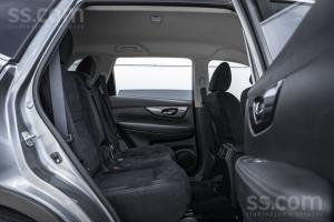 Pelēks Nissan X-Trail 2016 Rīga, ar dzinēja tilpumu 1.60 L un nobraukumu 156 tūkst. km par 9995 €, foto 12 vietnē AUTOMOTO.COM.LV