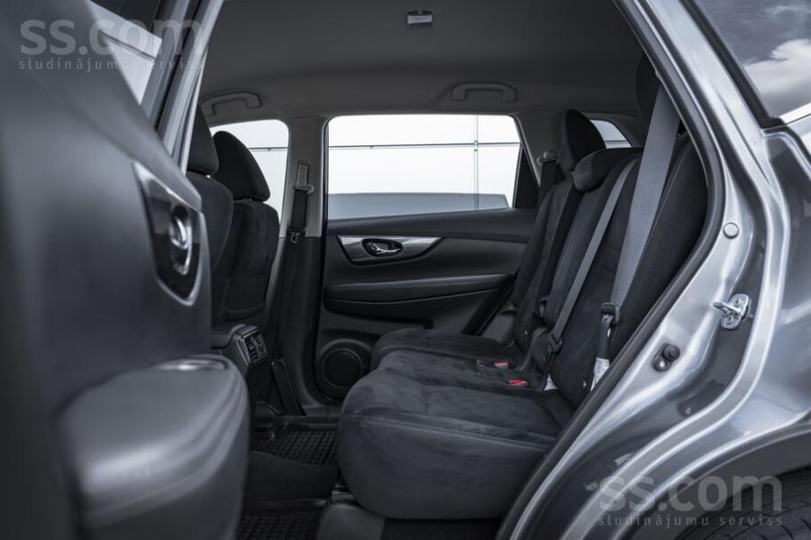 Pelēks Nissan X-Trail 2016 Rīga, ar dzinēja tilpumu 1.60 L un nobraukumu 156 tūkst. km par 9995 €, foto 13 vietnē AUTOMOTO.COM.LV