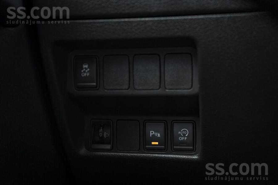 Pelēks Nissan X-Trail 2016 Rīga, ar dzinēja tilpumu 1.60 L un nobraukumu 156 tūkst. km par 9995 €, foto 16 vietnē AUTOMOTO.COM.LV
