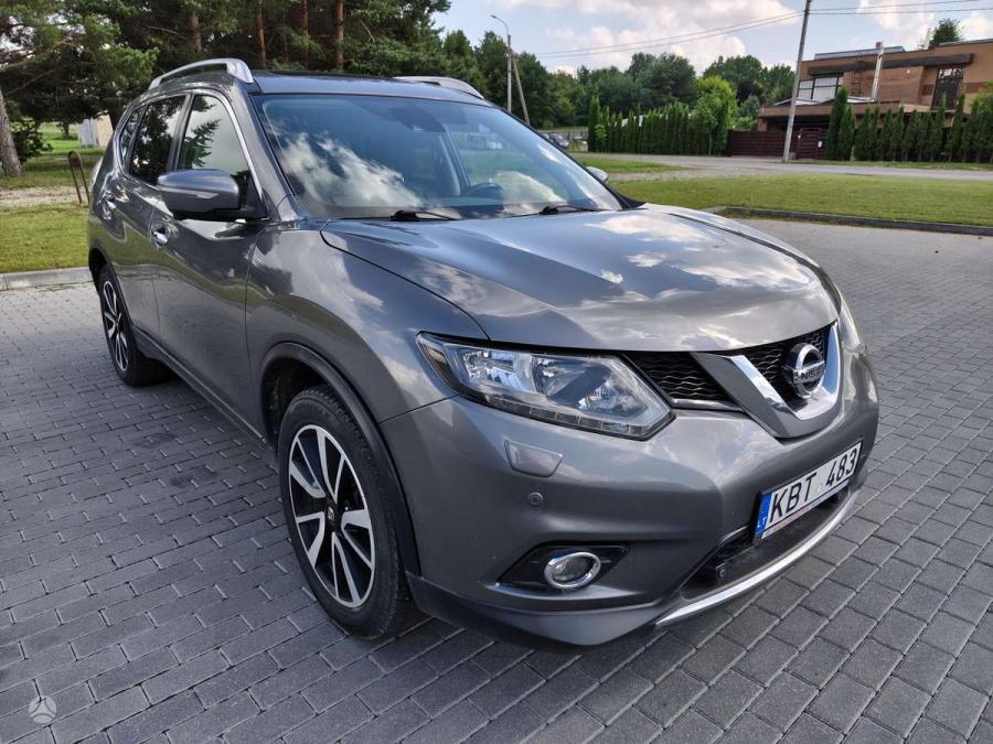 Pelēks Nissan X-Trail 2016 Šauļi, ar dzinēja tilpumu 1.60 L un nobraukumu 363 tūkst. km par 7450 €, foto 1 vietnē AUTOMOTO.COM.LV