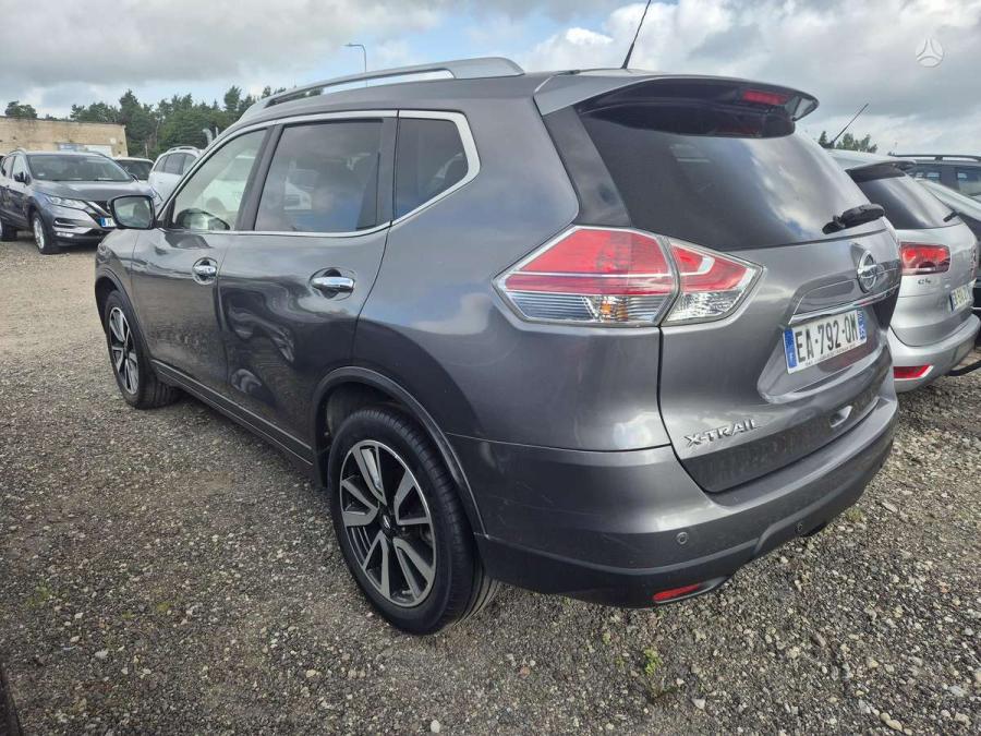 Grey Nissan X-Trail 2016 in Utena, with an engine capacity of 1.60 L and mileage of 127 thousand km for 8500 €, photo 5 on AUTOMOTO.COM.LV