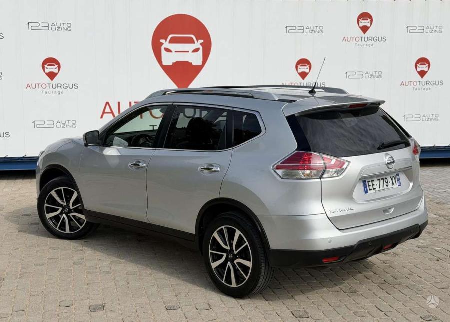Pelēks Nissan X-Trail 2016 Tauragė, ar dzinēja tilpumu 1.60 L un nobraukumu 198 tūkst. km par 8700 €, foto 24 vietnē AUTOMOTO.COM.LV