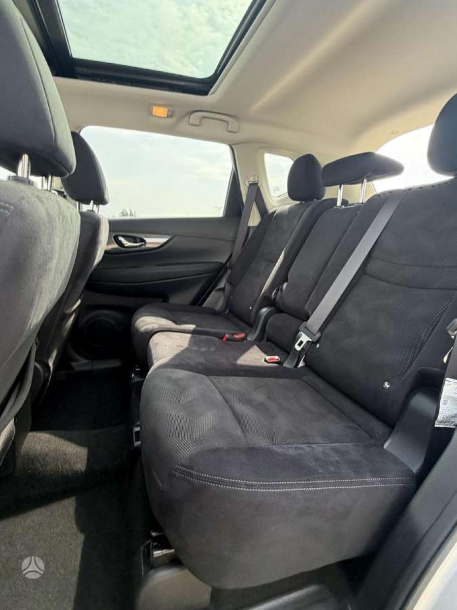 Pelēks Nissan X-Trail 2016 Tauragė, ar dzinēja tilpumu 1.60 L un nobraukumu 198 tūkst. km par 8700 €, foto 38 vietnē AUTOMOTO.COM.LV