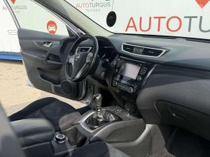 Pelēks Nissan X-Trail 2016 Tauragė, ar dzinēja tilpumu 1.60 L un nobraukumu 198 tūkst. km par 8700 €, foto 41 vietnē AUTOMOTO.COM.LV