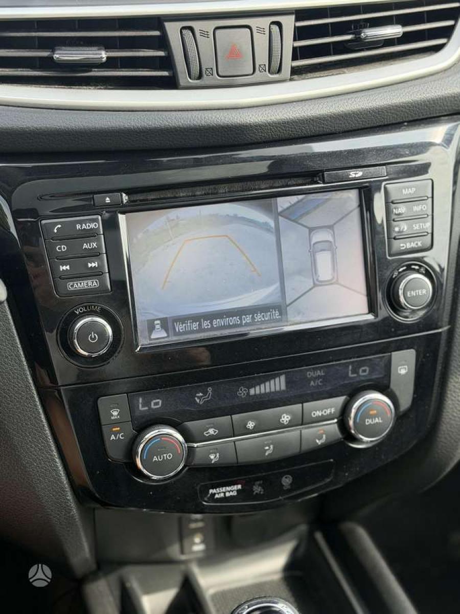 Pelēks Nissan X-Trail 2016 Tauragė, ar dzinēja tilpumu 1.60 L un nobraukumu 198 tūkst. km par 8700 €, foto 51 vietnē AUTOMOTO.COM.LV