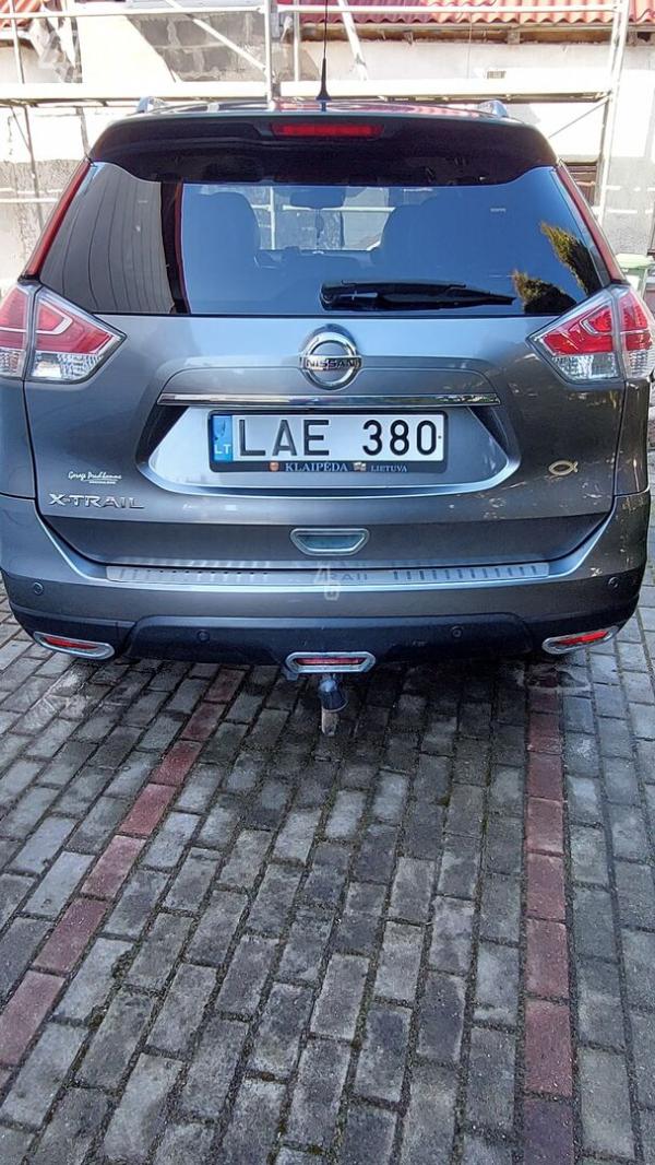 Pelēks Nissan X-Trail 2016 Klaipėda, ar dzinēja tilpumu 1.60 L un nobraukumu 308 tūkst. km par 8500 €, foto 5 vietnē AUTOMOTO.COM.LV