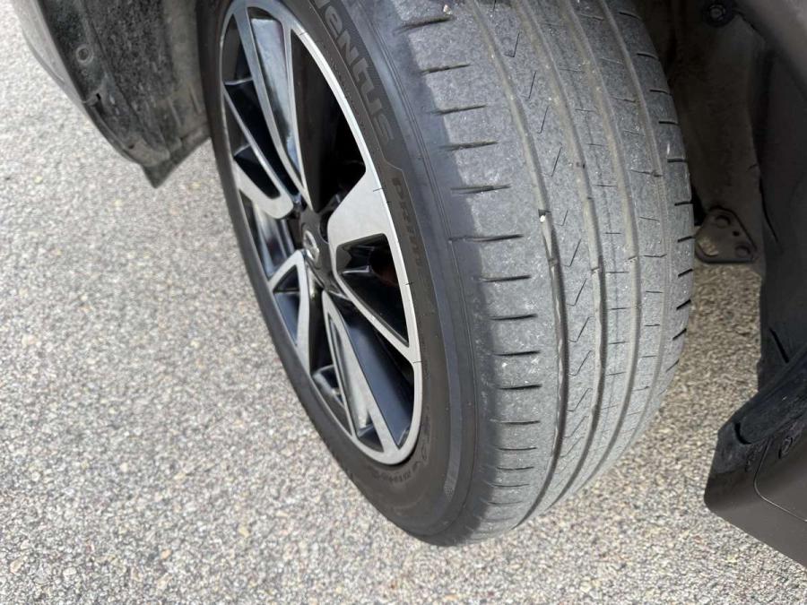 Pelēks Nissan X-Trail 2016 Tauragė, ar dzinēja tilpumu 1.60 L un nobraukumu 231 tūkst. km par 8700 €, foto 16 vietnē AUTOMOTO.COM.LV