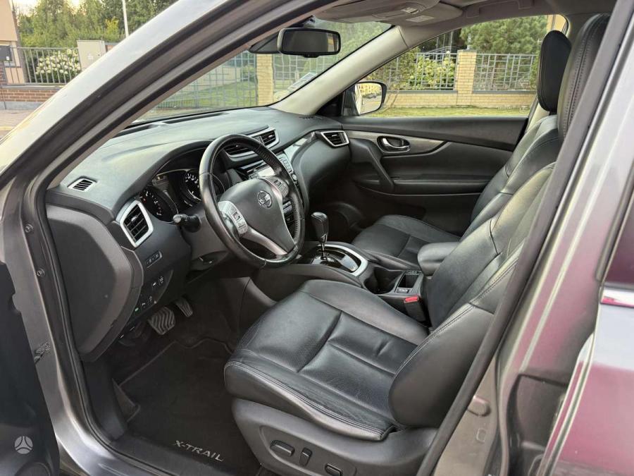 Pelēks Nissan X-Trail 2016 Tauragė, ar dzinēja tilpumu 1.60 L un nobraukumu 231 tūkst. km par 8700 €, foto 17 vietnē AUTOMOTO.COM.LV