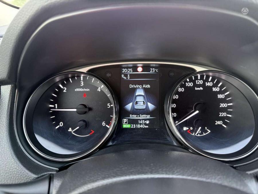 Pelēks Nissan X-Trail 2016 Tauragė, ar dzinēja tilpumu 1.60 L un nobraukumu 231 tūkst. km par 8700 €, foto 24 vietnē AUTOMOTO.COM.LV