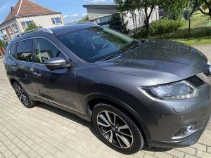 Pelēks Nissan X-Trail 2016 Marijampole, ar dzinēja tilpumu 1.60 L un nobraukumu 368 tūkst. km par 7777 €, foto  vietnē AUTOMOTO.COM.LV