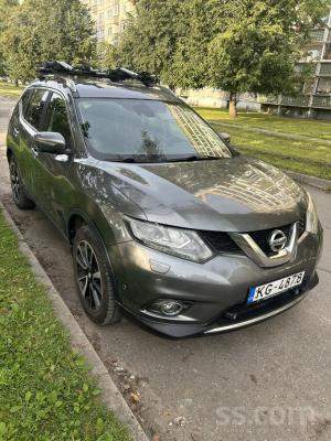 Pelēks Nissan X-Trail 2016 Rīga, ar dzinēja tilpumu 1.60 L un nobraukumu 163 tūkst. km par 9800 €, foto 4 vietnē AUTOMOTO.COM.LV