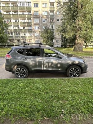 Pelēks Nissan X-Trail 2016 Rīga, ar dzinēja tilpumu 1.60 L un nobraukumu 163 tūkst. km par 9800 €, foto 5 vietnē AUTOMOTO.COM.LV