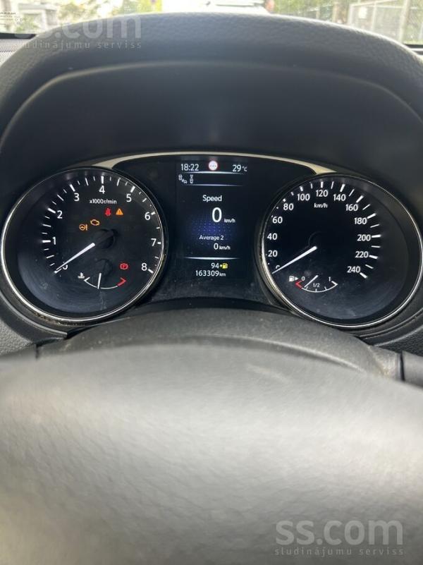 Pelēks Nissan X-Trail 2016 Rīga, ar dzinēja tilpumu 1.60 L un nobraukumu 163 tūkst. km par 9800 €, foto 10 vietnē AUTOMOTO.COM.LV