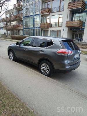 Pelēks Nissan X-Trail 2017 Rīga, ar dzinēja tilpumu 1.60 L un nobraukumu 150 tūkst. km par 11300 €, foto 8 vietnē AUTOMOTO.COM.LV