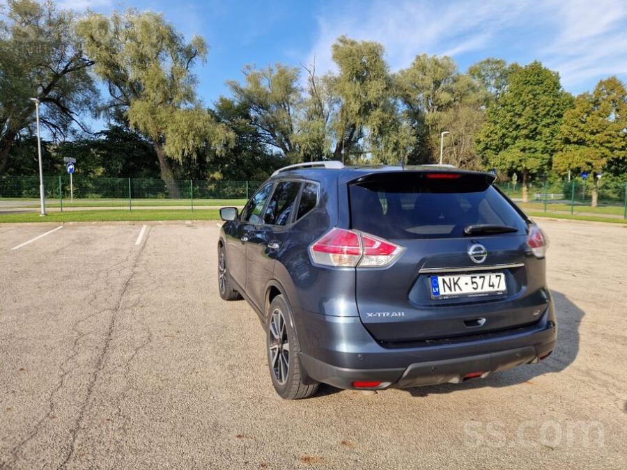 Grey Nissan X-Trail 2017 in Riga, with an engine capacity of 1.60 L and mileage of 173 thousand km for 10200 €, photo 3 on AUTOMOTO.COM.LV