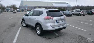 Grey Nissan X-Trail 2017 in Vilnius, with an engine capacity of 1.60 L and mileage of 179 thousand km for 9899 €, photo 10 on AUTOMOTO.COM.LV