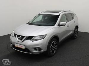 Grey Nissan X-Trail 2017 in Vilnius, with an engine capacity of 2.00 L and mileage of 239 thousand km for 11699 €, photo  on AUTOMOTO.COM.LV