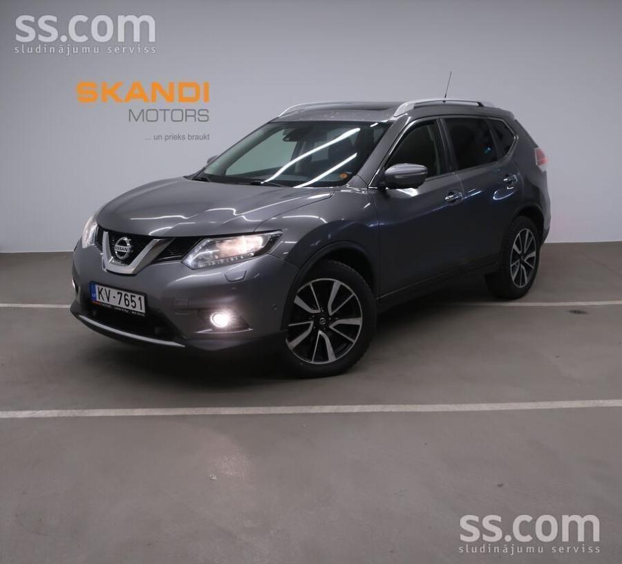 Grey Nissan X-Trail 2017 in Riga, with an engine capacity of 1.60 L and mileage of 284 thousand km for 8490 €, photo 1 on AUTOMOTO.COM.LV