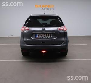 Grey Nissan X-Trail 2017 in Riga, with an engine capacity of 1.60 L and mileage of 284 thousand km for 8490 €, photo 5 on AUTOMOTO.COM.LV