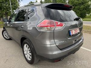 Pelēks Nissan X-Trail 2017 Ogre, ar dzinēja tilpumu 2.00 L un nobraukumu 225 tūkst. km par 12150 €, foto 7 vietnē AUTOMOTO.COM.LV