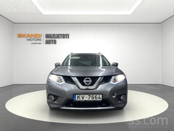 Grey Nissan X-Trail 2017 in Riga, with an engine capacity of 1.60 L and mileage of 361 thousand km for 7990 €, photo 2 on AUTOMOTO.COM.LV