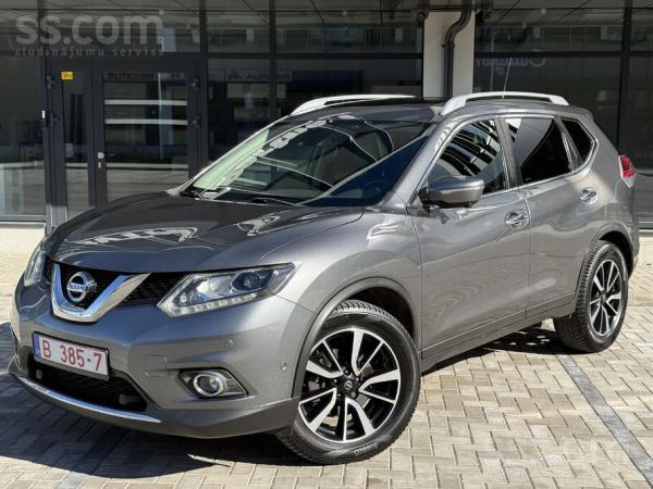 Pelēks Nissan X-Trail 2017 Rīga, ar dzinēja tilpumu 2.00 L un nobraukumu 194 tūkst. km par 12300 €, foto 1 vietnē AUTOMOTO.COM.LV